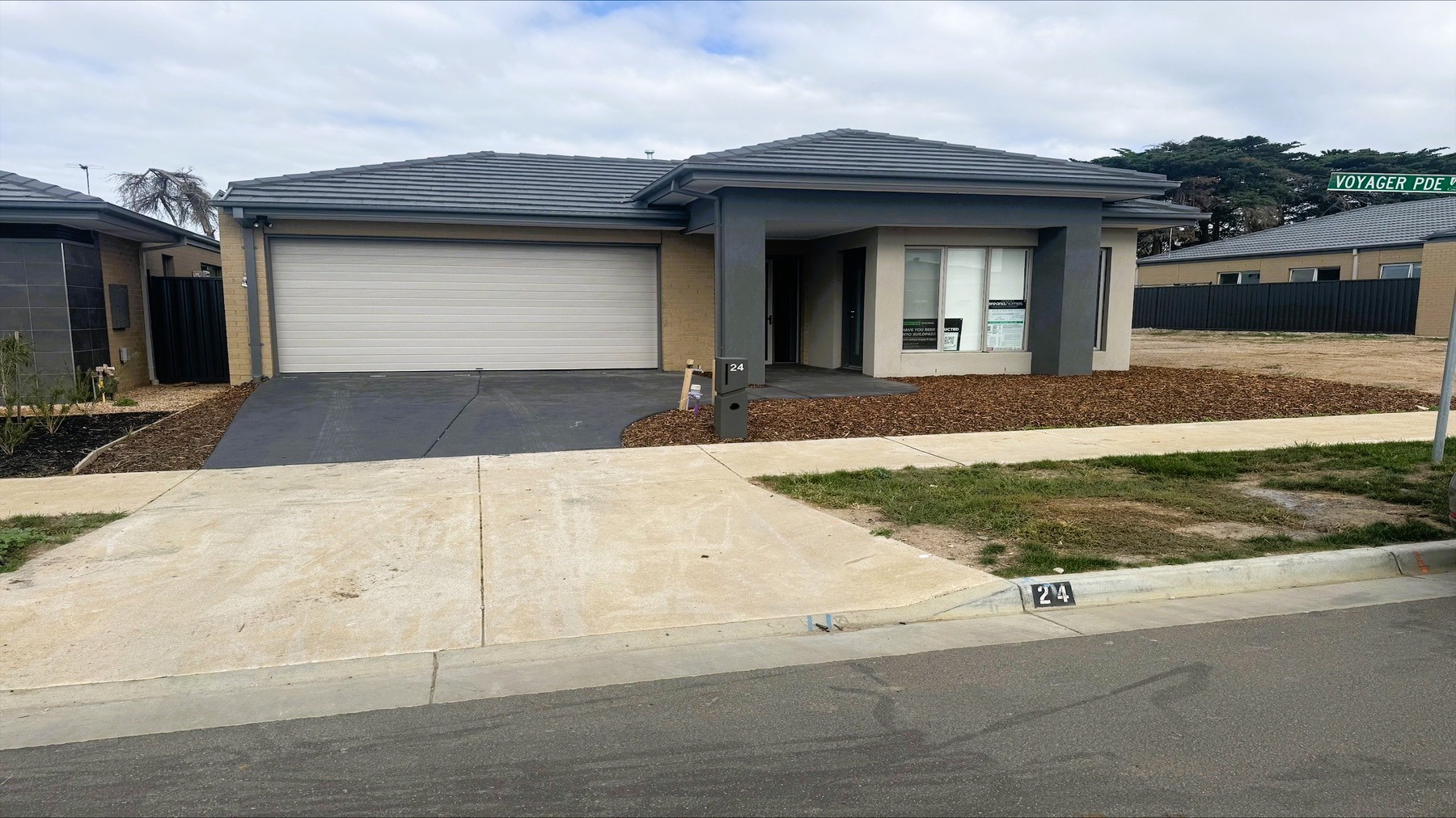 SDA Robust 2 Bedroom House plus OOA Clyde North, Vic | 158